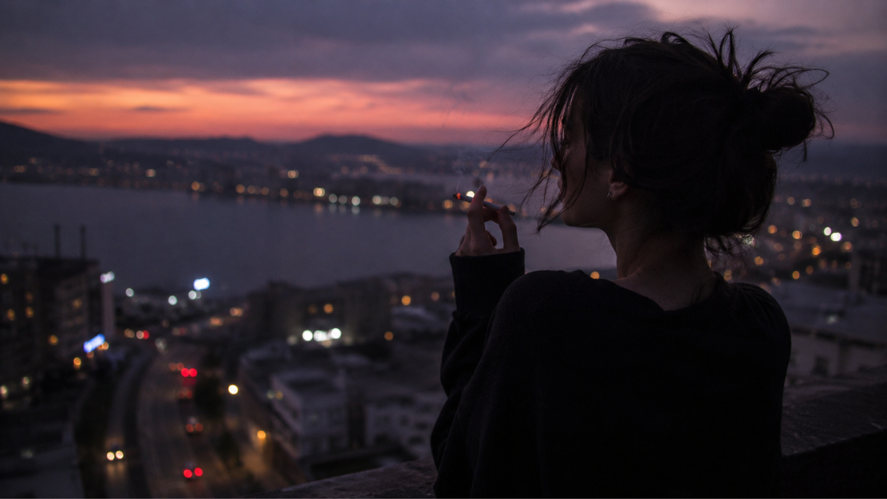 Gen Z isn’t romanticising love anymore; it’s romanticising cigarettes ...