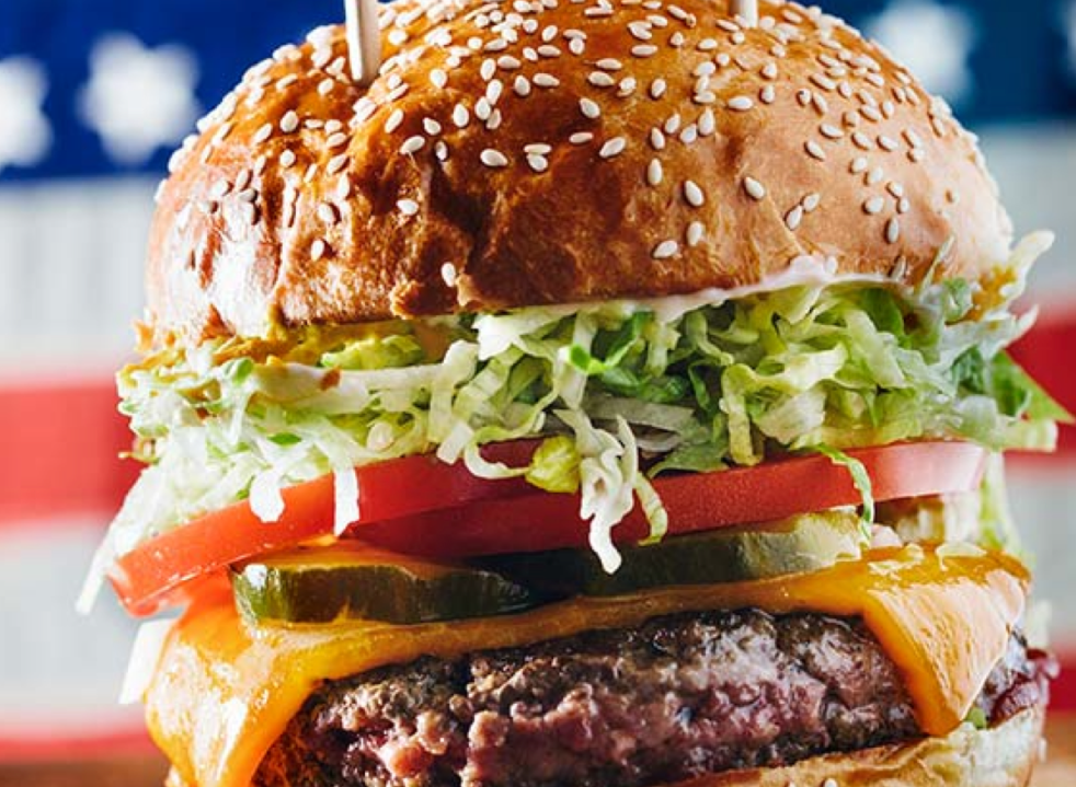 5 best steakhouse burgers at restaurant chains