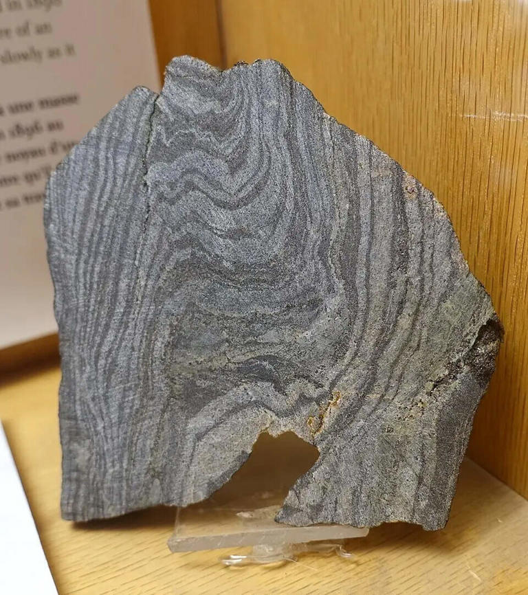 Rewriting history: The 3.8-billion-year-old clue found in a Quebec rock