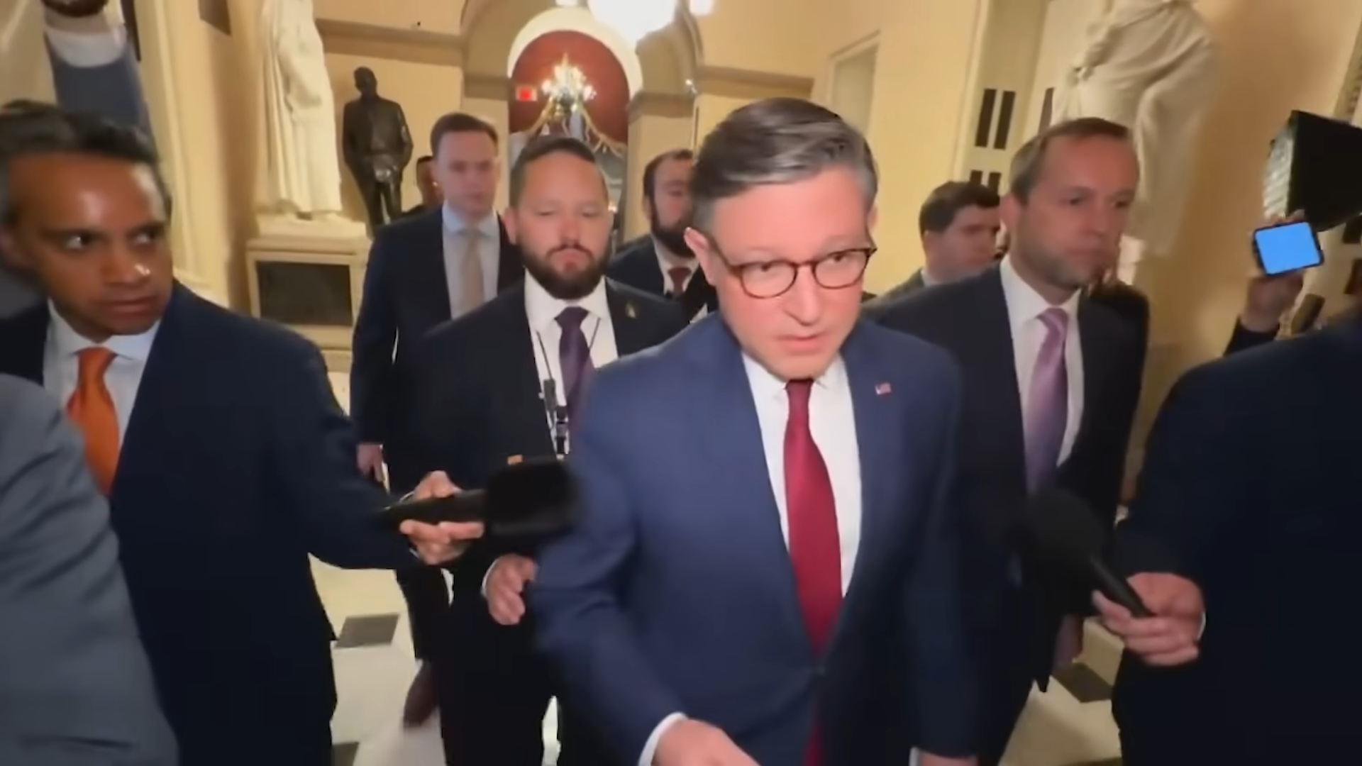 Mike panics as Republican moves to end GOP majority