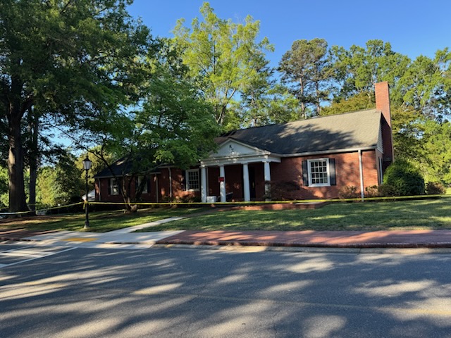 Davidson College frat house fire started in an outdoor trash bin; no ...