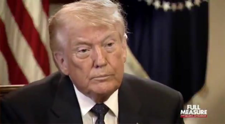 Confused Trump, 79, answers simple question with bizarre ramble