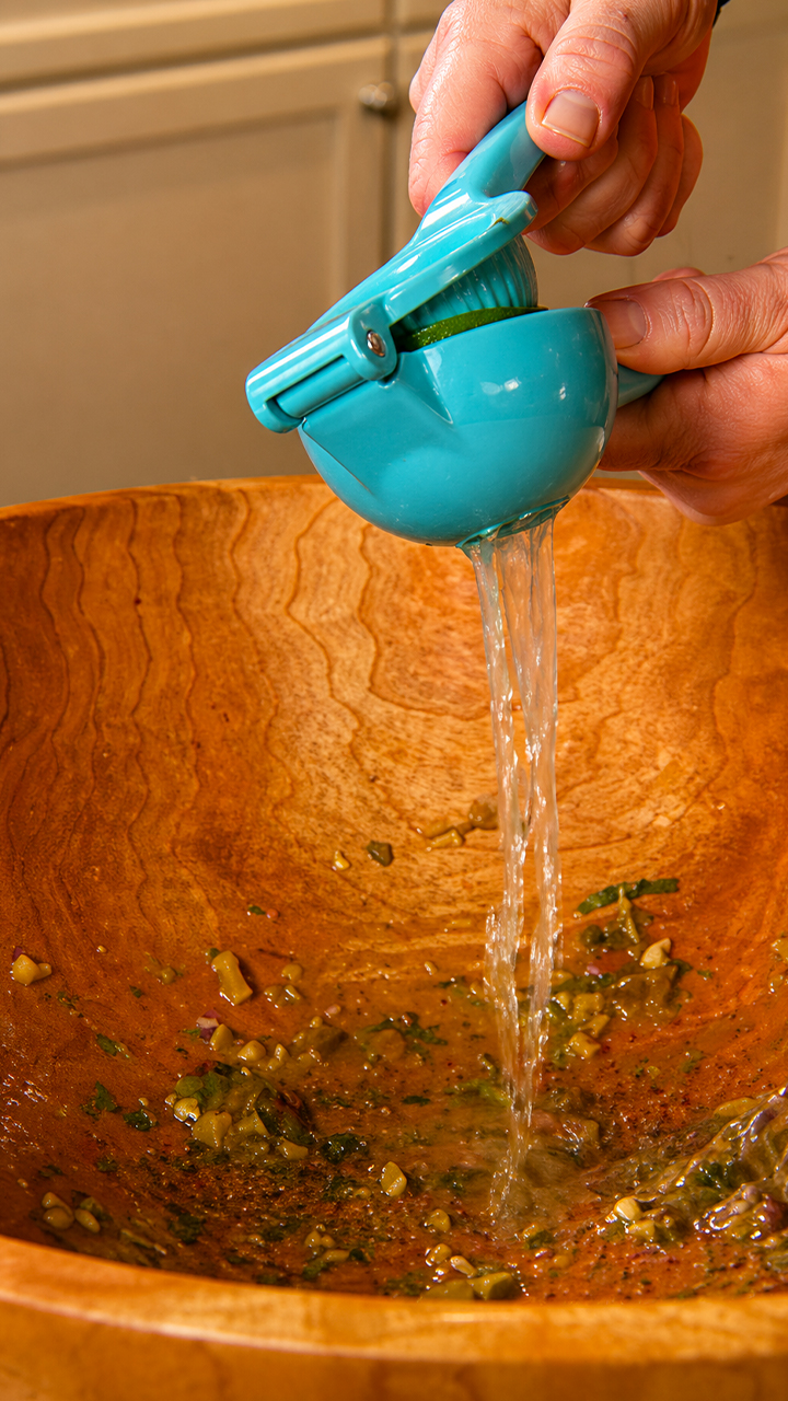 How to make Caesar salad with a creamy dressing