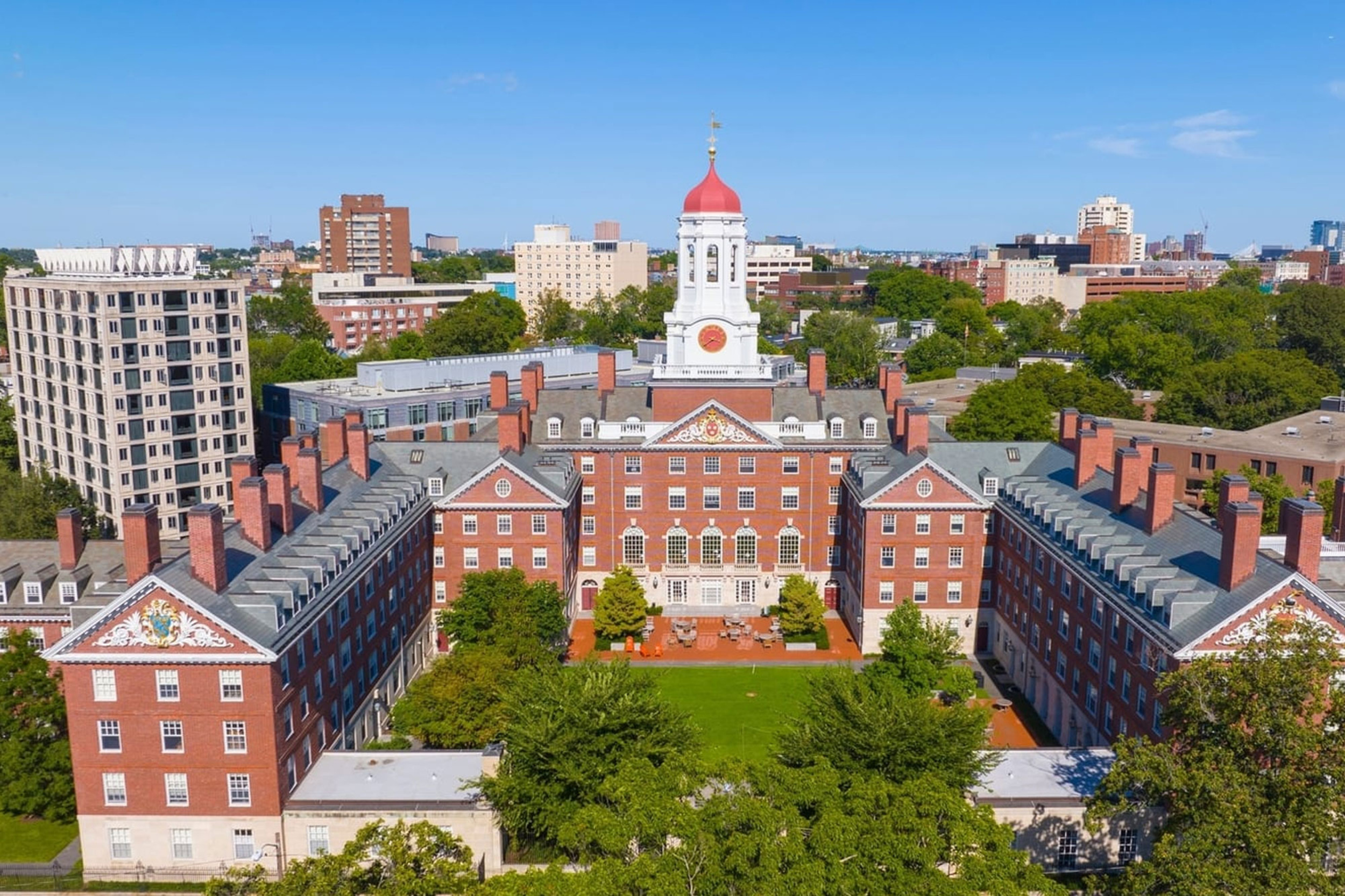 Beauty school: 20 colleges with gorgeous campuses
