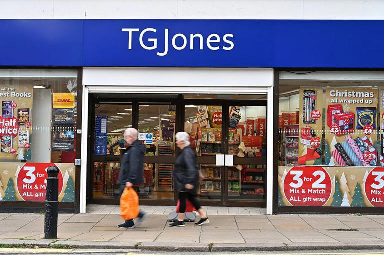 Major British high street chain faces bailiff threat over unpaid taxes ...