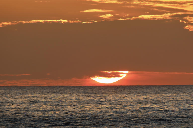 El rojo amanecer del Baix Empordà