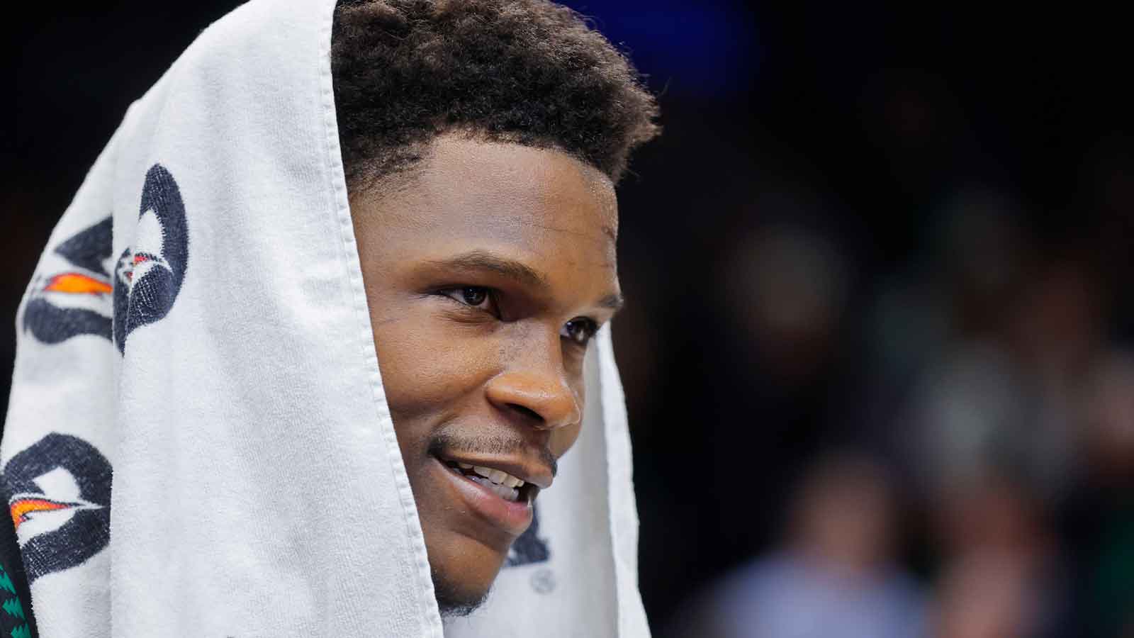 Udonis Haslem reacts to Timberwolves star Anthony Edwards dapping up ...