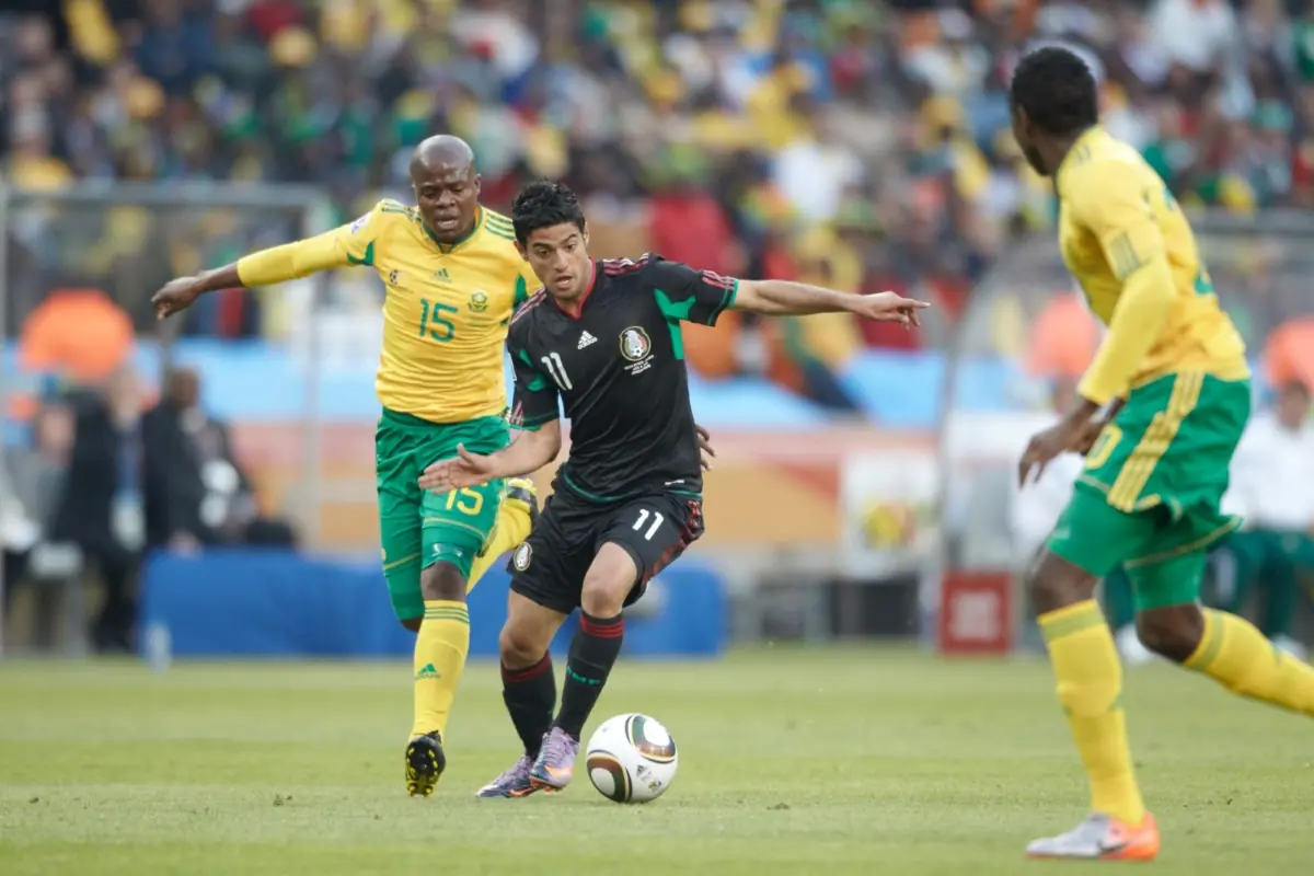 México e África do Sul se reencontram na abertura da Copa após 16 anos