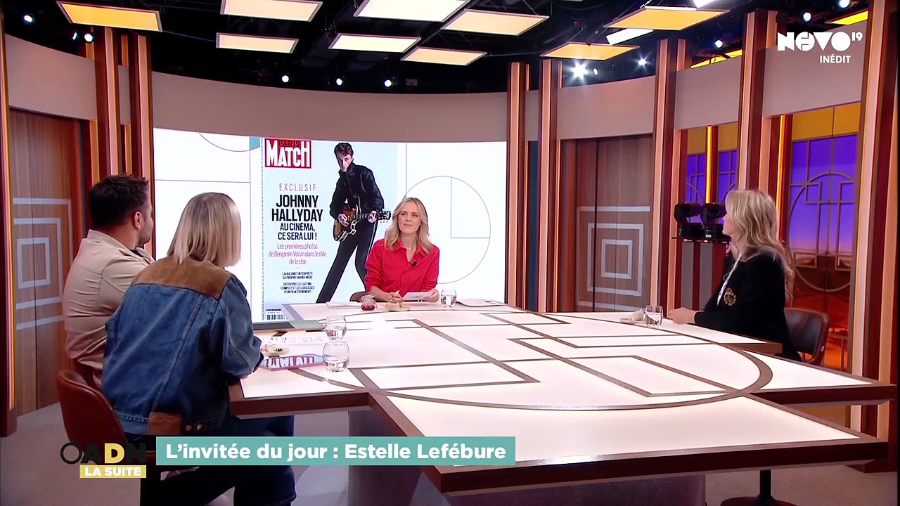 Estelle Lefébure dit ce qu'elle pense du biopic "Johnny", dans "Novo19".
