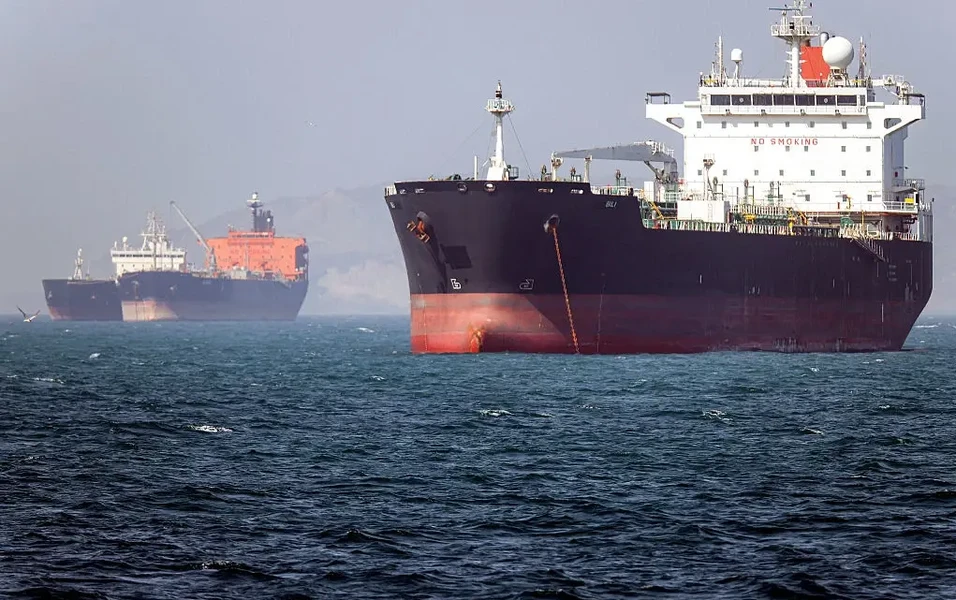 US sanctions foreign firms aiding Iran's military programs