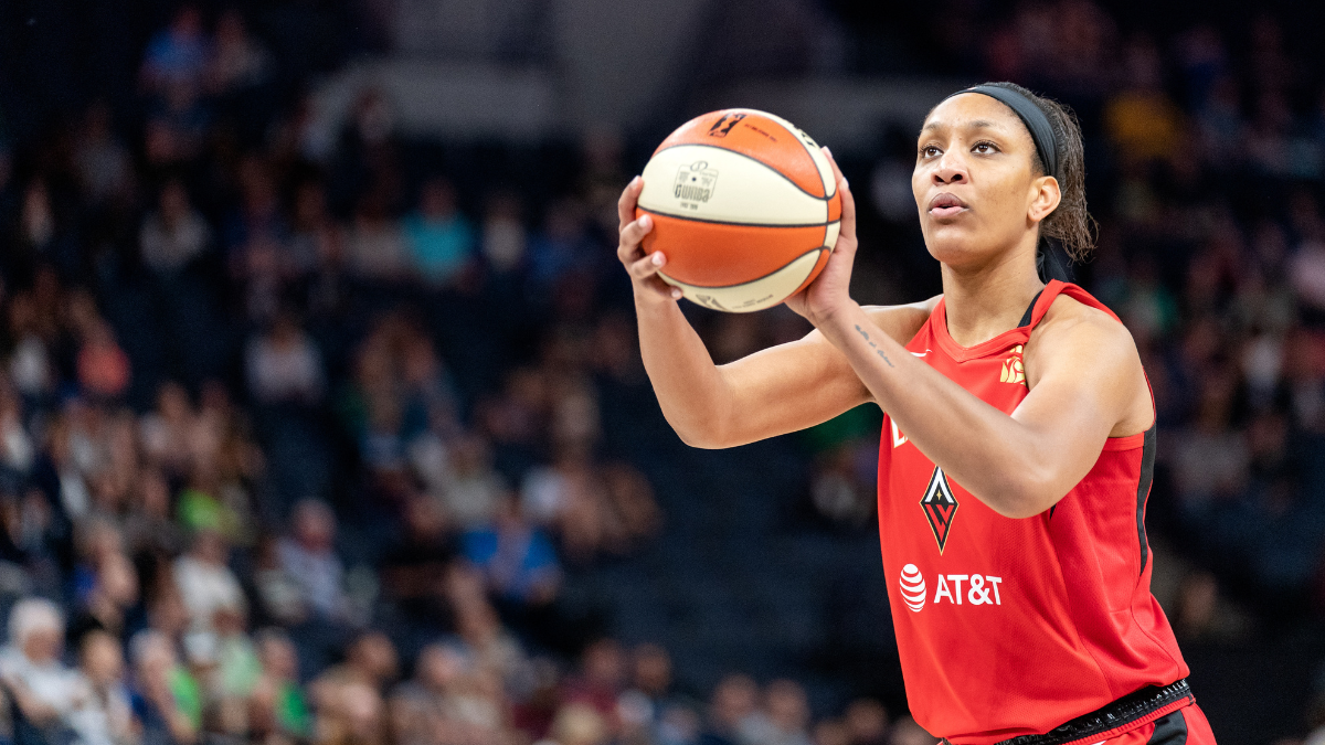 A’ja Wilson Joins Lisa Leslie Among The 3rd Fastest To 2,500 WNBA Rebounds