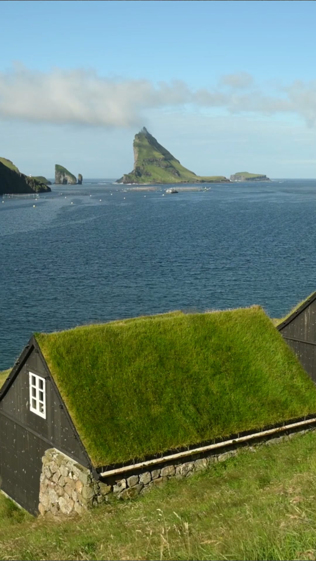 Drone discovers Faroe Islands' Vagar: Where lakes float in the air