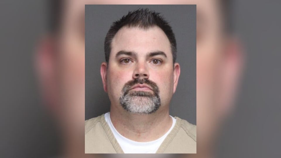Ohio man accused of pretending to be federal officer, making 'arrest'