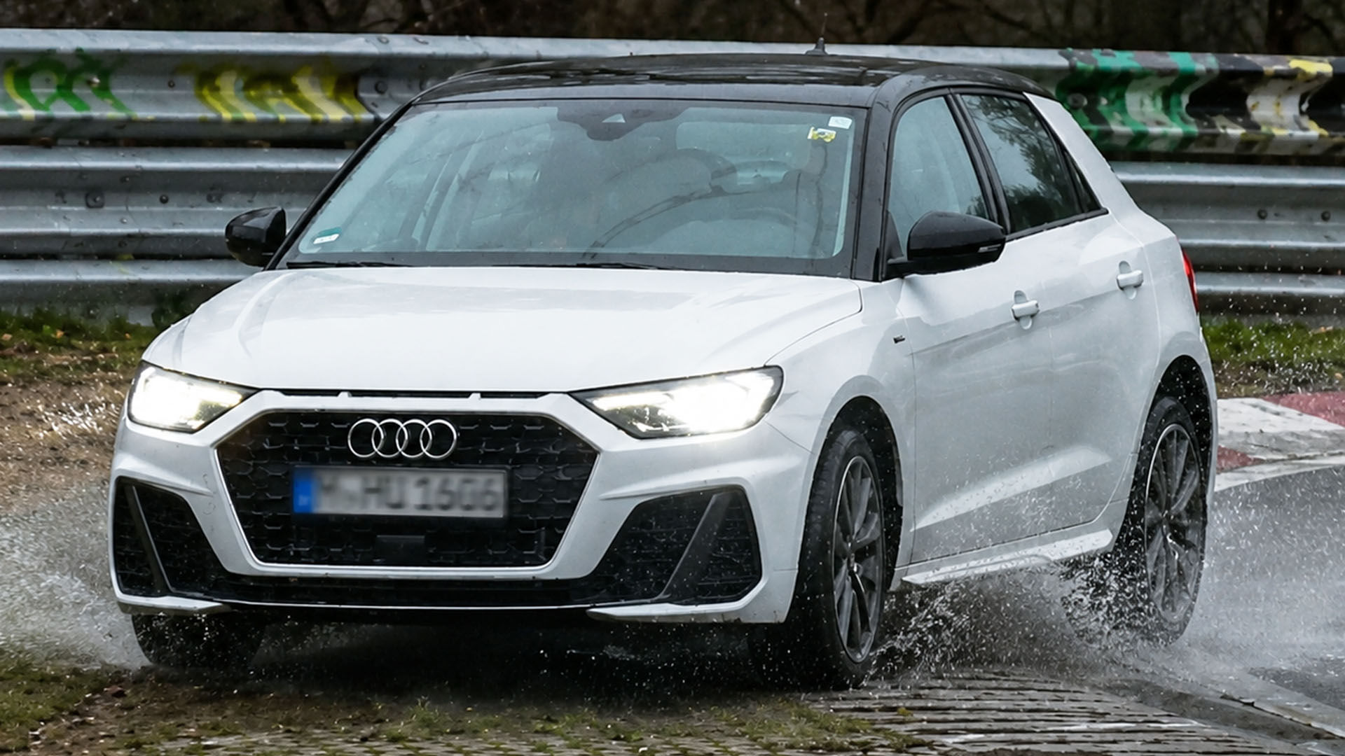 Des sessions humides au Nürburgring provoquent tête-à-queue, erreurs et ...