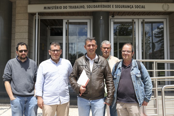 CGTP apela a "luta em convergência" na greve geral contra pacote laboral