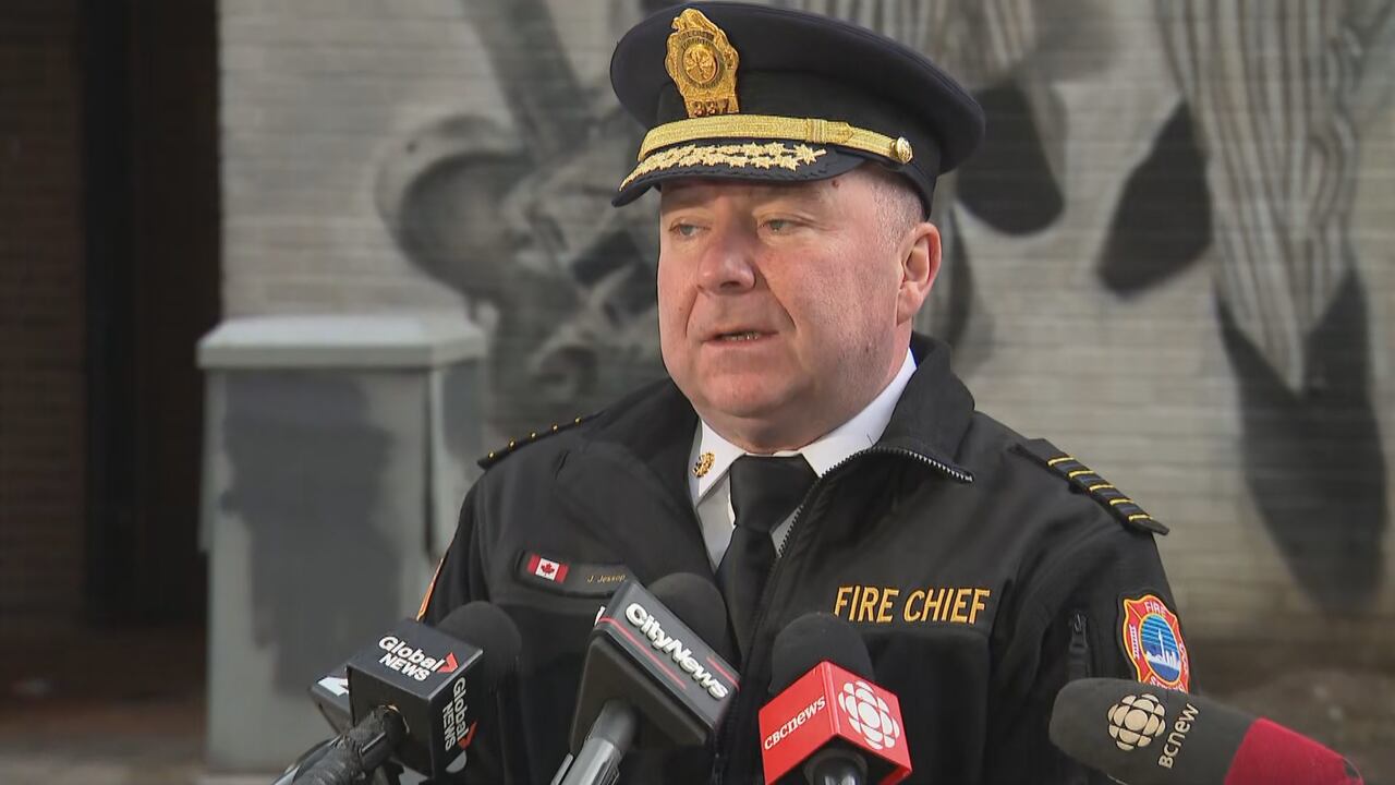 Fatal fire at Toronto seniors residence under investigation, chief says