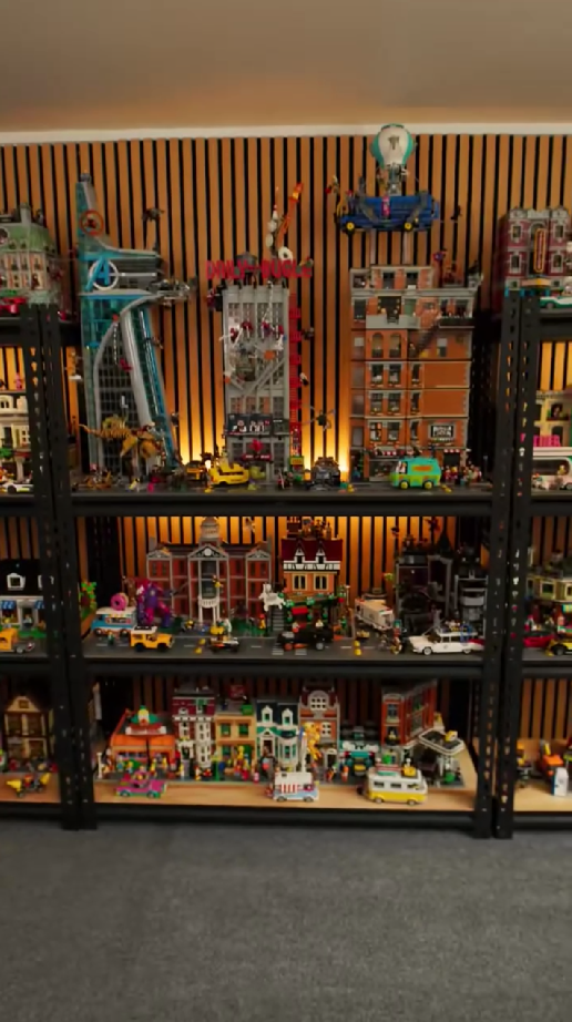 Upgrading my LEGO display with modern shelving and panels