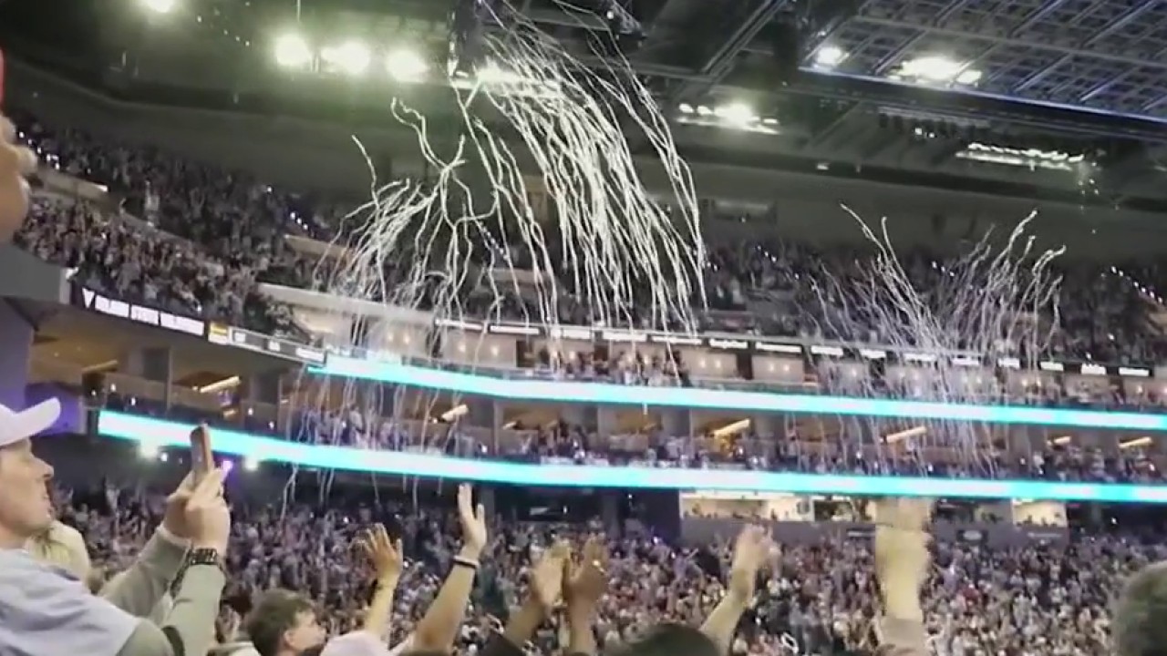 Valkyries win home opener before sold-out crowd in 2nd season debut