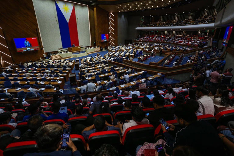 House okays motion to endorse articles of impeachment to Senate