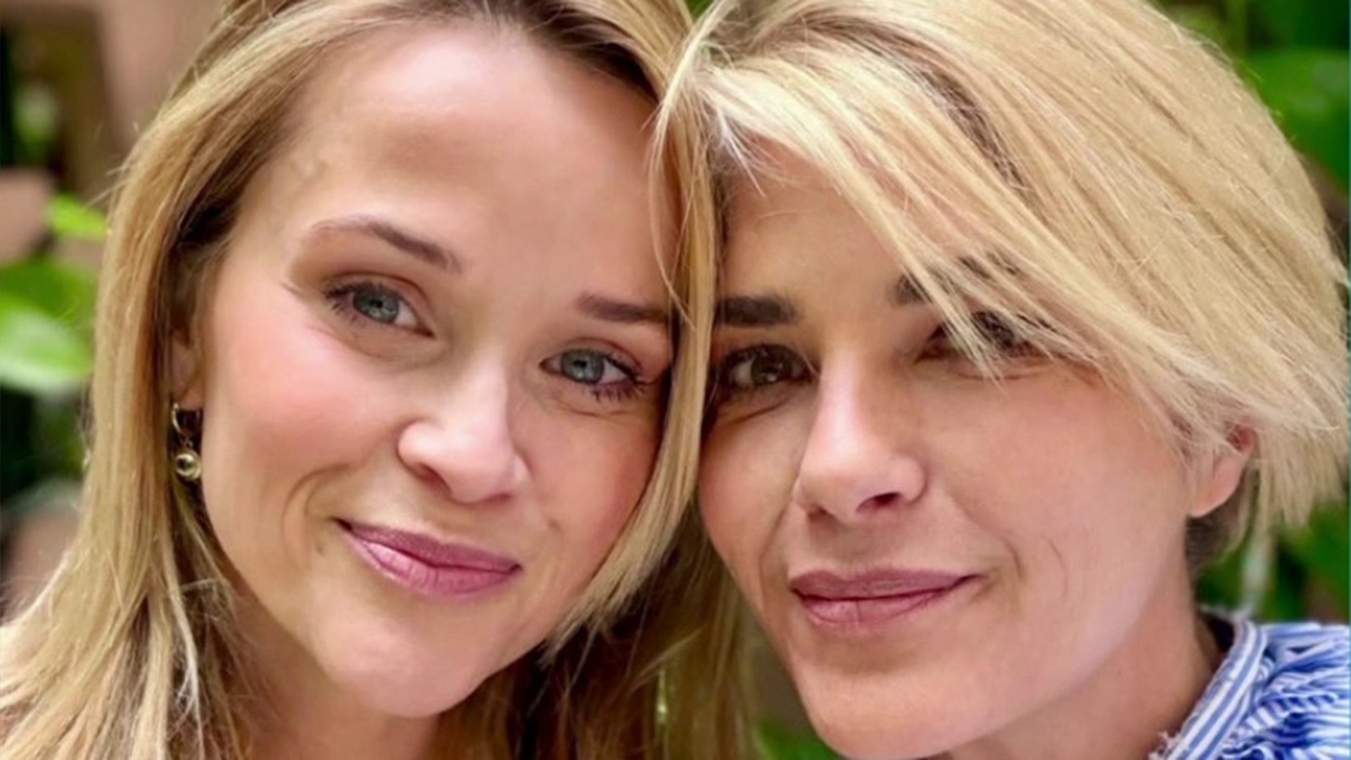 Reese Witherspoon and Selma Blair reunite in sweet photo