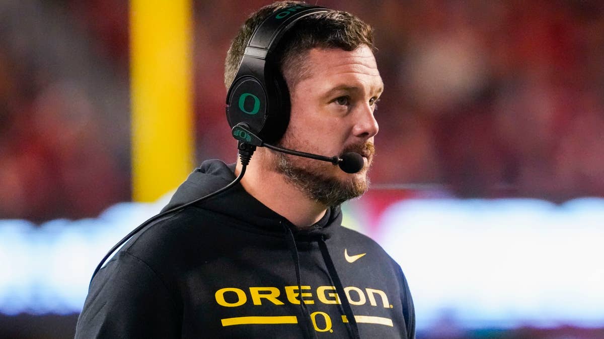 Oregon Ducks impress 4-star tight end Malik Howard on his first visit
