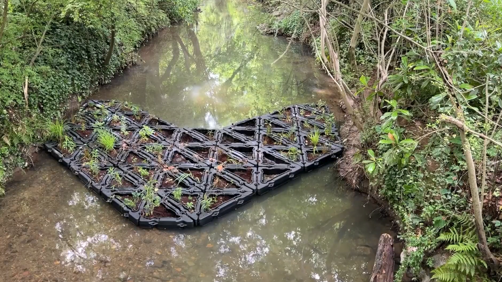 New floating trash trap in Metro Atlanta filters stormwater and grows ...