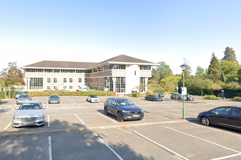 Over 9,000 Surrey drivers due parking fine refunds after £300k error ...