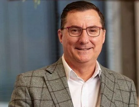 Mines : Wade Bickley dirigera les opérations minières de Perseus Mining ...