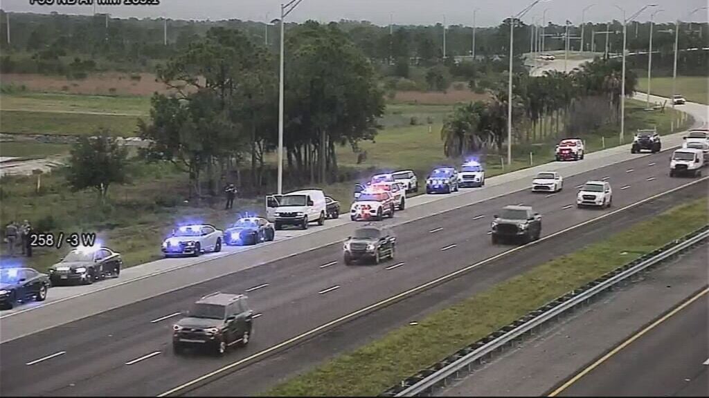 Brevard County deputies search for several people who fled I-95 traffic ...