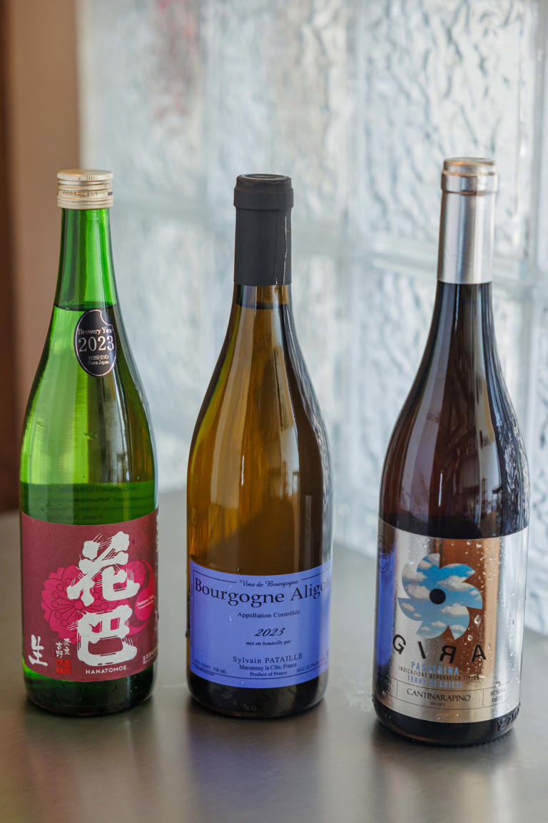 This new bar in Little Italy pairs Chinese food with wine and sake