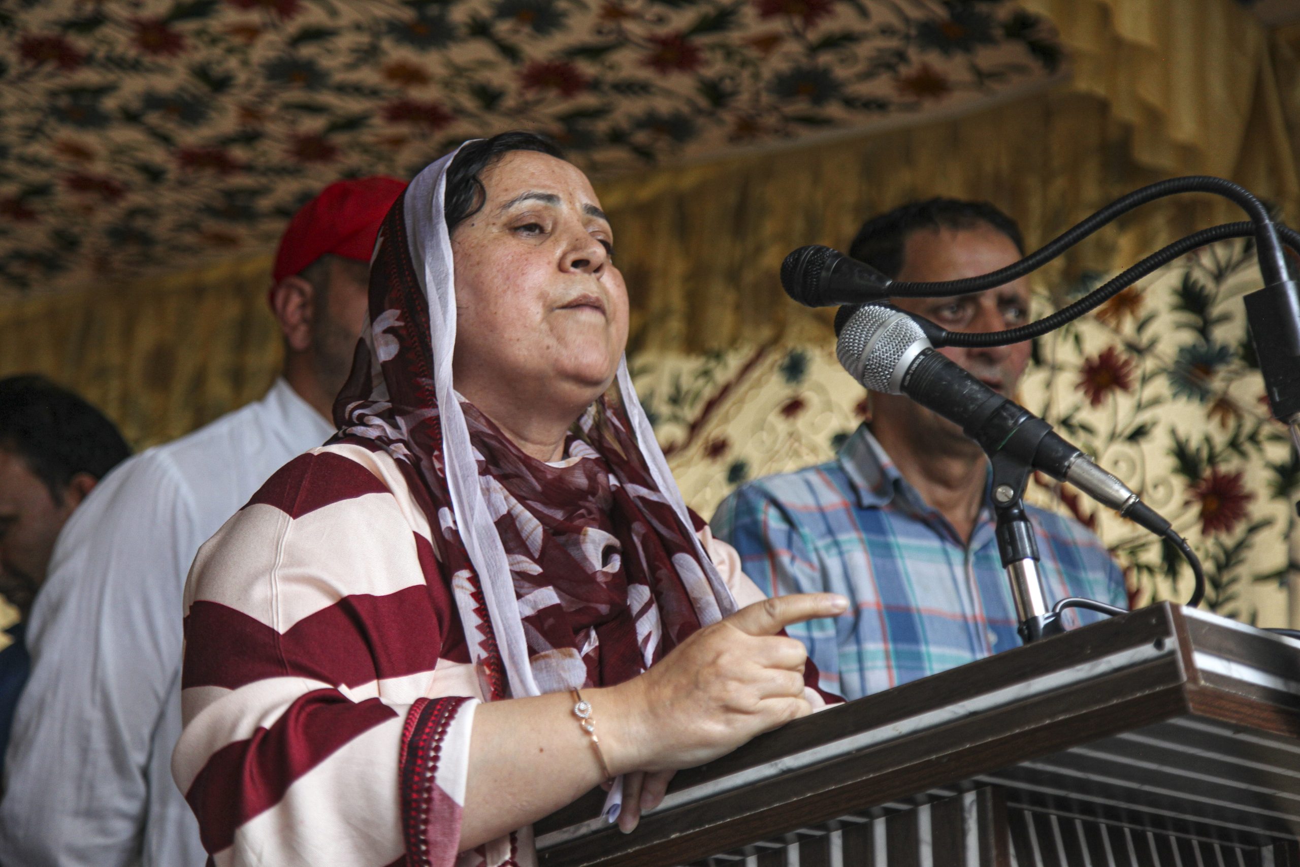J&K minister says Kashmiris being 'singled out' in LG-led anti-drug ...