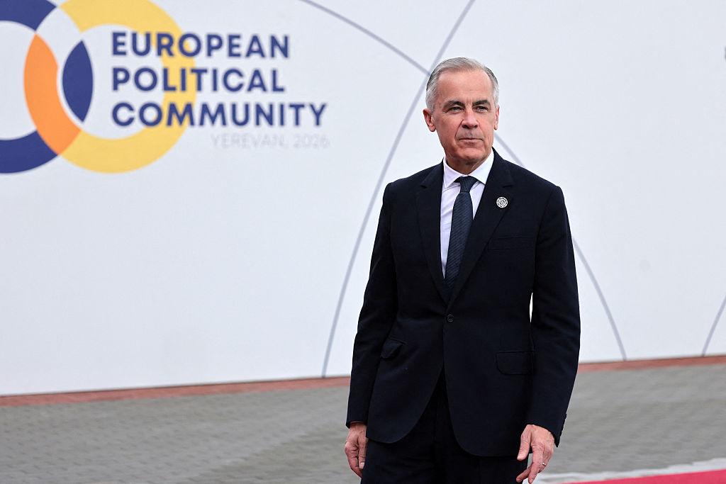 More Canadians believe Carney is on the wrong track than the right one ...