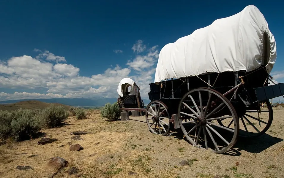 Oregon Trail travelogue blends history with modern park adventures