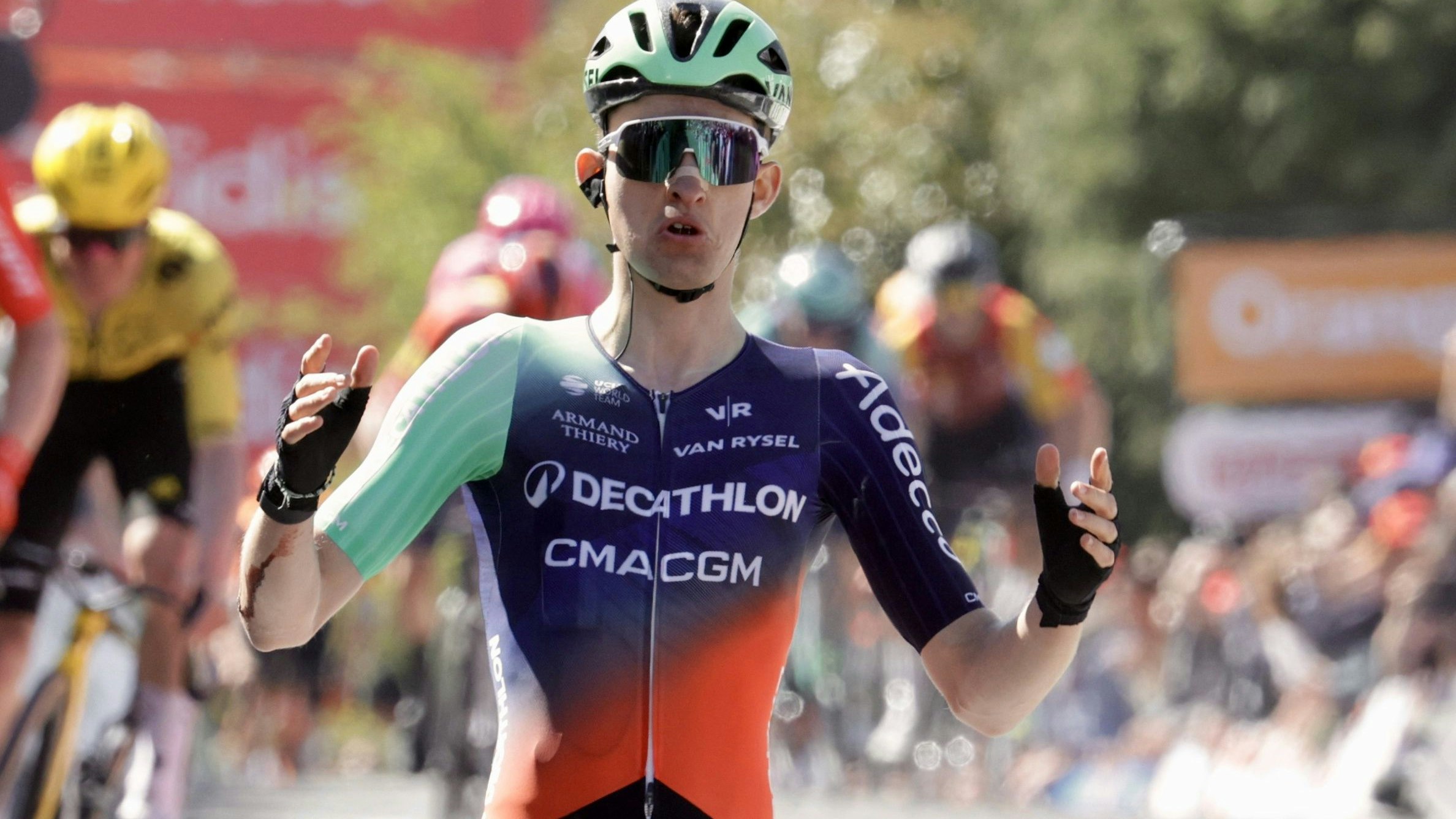 Rad-Wunderkind (19) schreibt bei Tour Geschichte