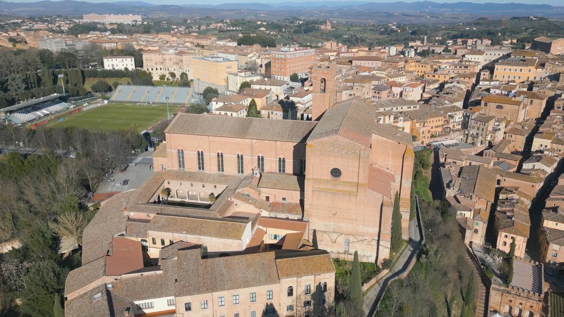 Siena, Tuscany: Drone tours famous Italian UNESCO World Heritage site