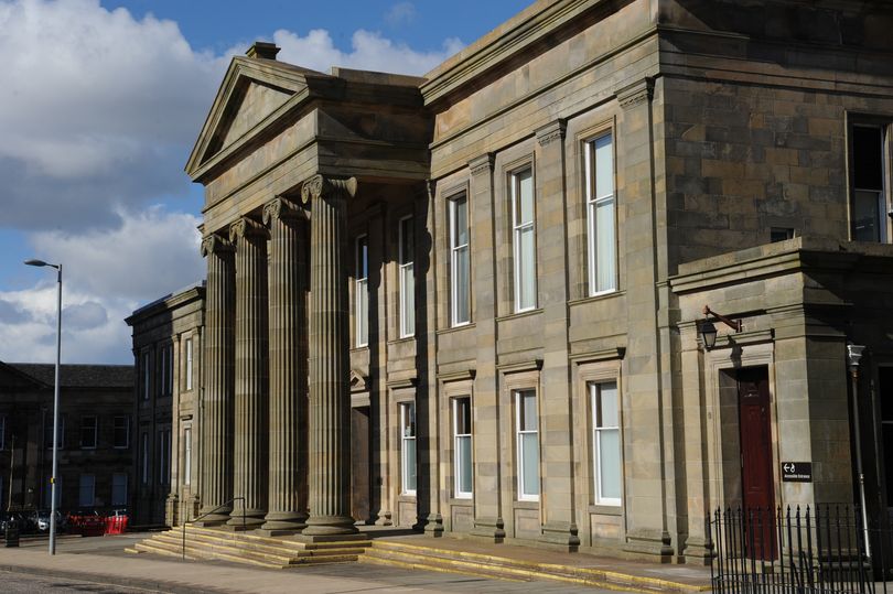 Kill-threat taxi passenger stabbed driver in row over £6 fare