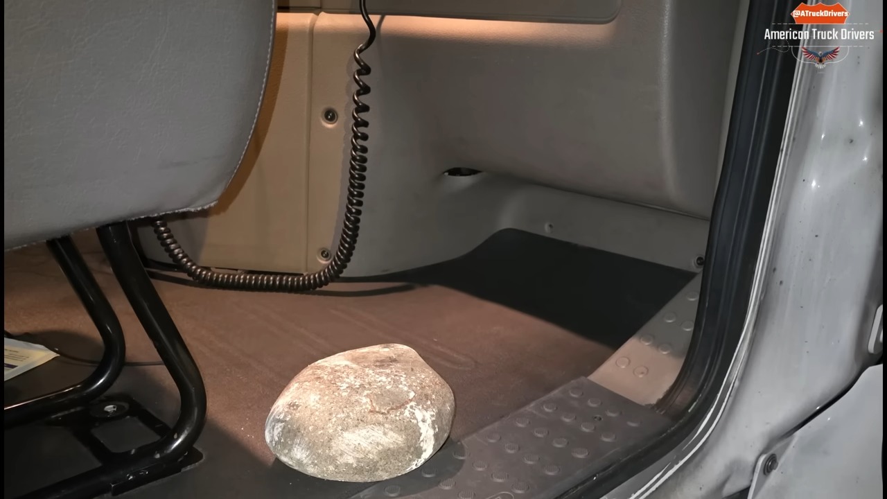 A rock came flying from an overpass and nearly killed a driver - “Where ...