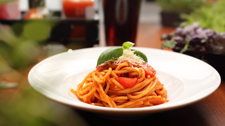 8 unhealthiest and 6 healthiest items to order at an Italian restaurant