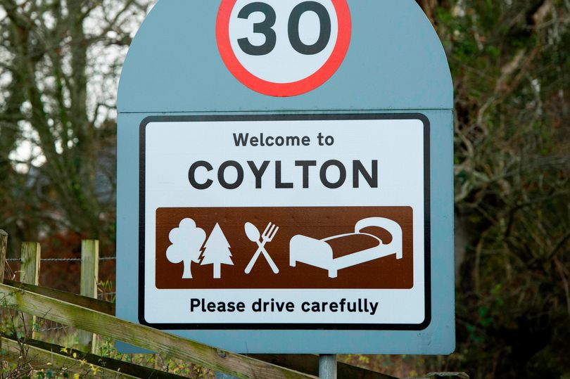 Concerned Coylton residents persuade councillors to visit site of ...