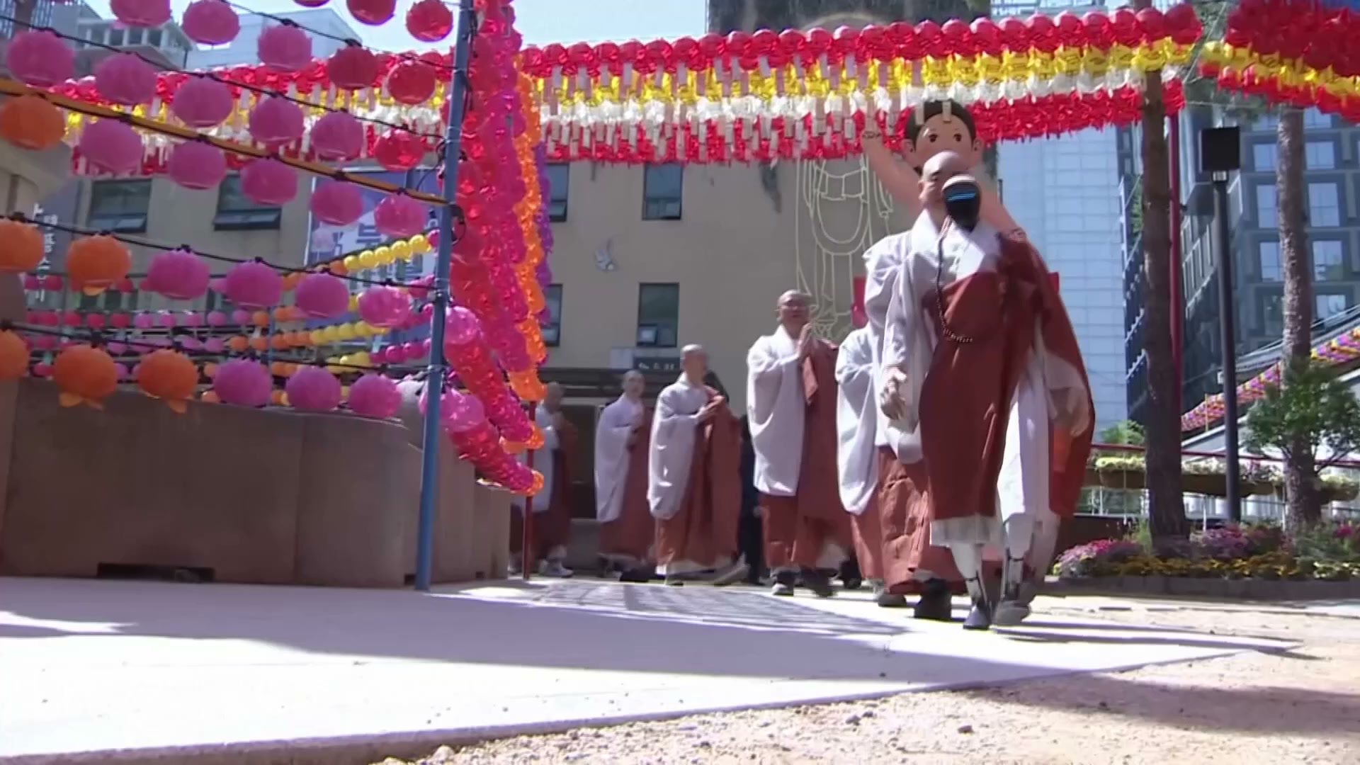 Watch: Humanoid robot becomes Buddhist monk in South Korea