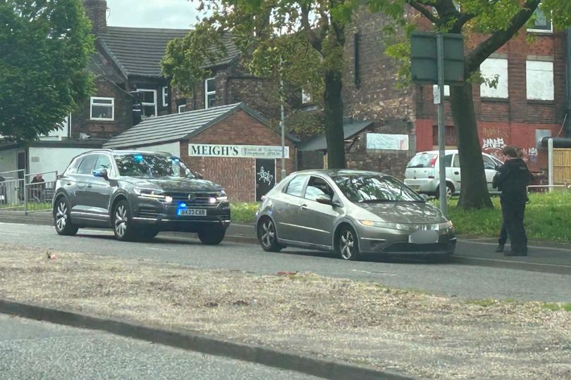Car 'with missing front wheel' on Hanley ring-road