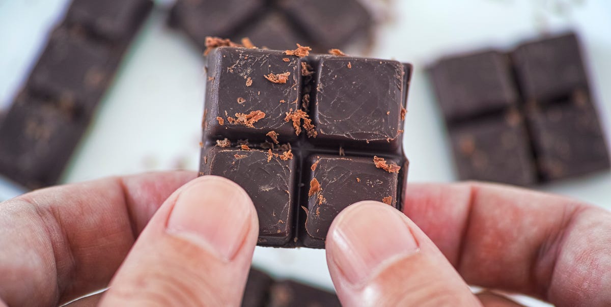 Las personas que consumen chocolate negro más de una vez por semana ...