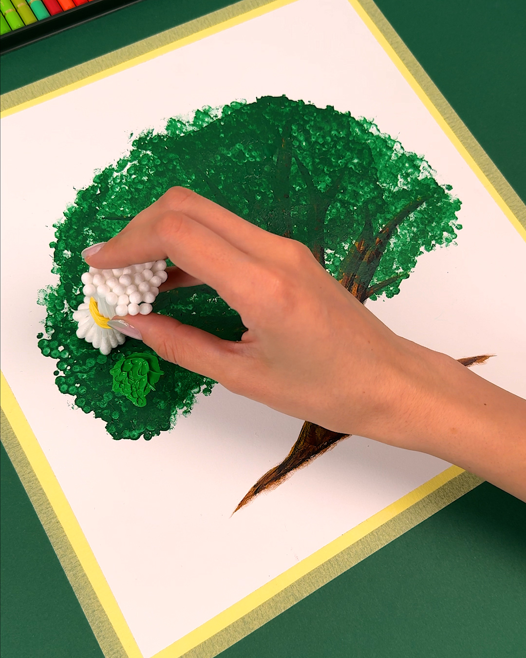 Turn Q-tips into blooming tree art🌳🎨