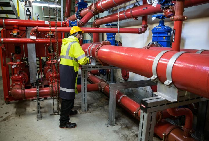 10 plumbing rules professionals follow that you should too