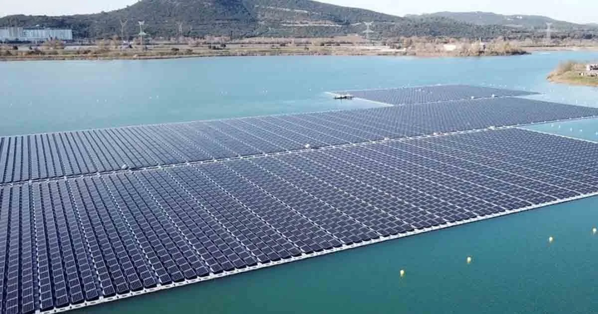 Floating solar energy in Morocco, a dual response to water and energy ...