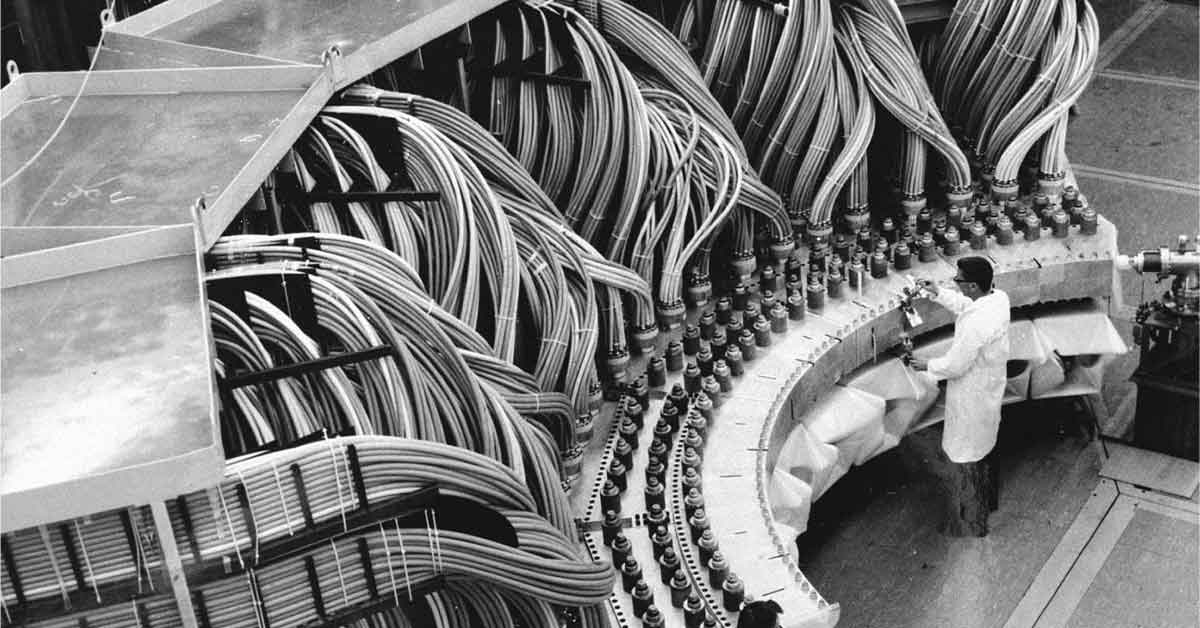 20 photos inside the original atom bomb facility, Los Alamos