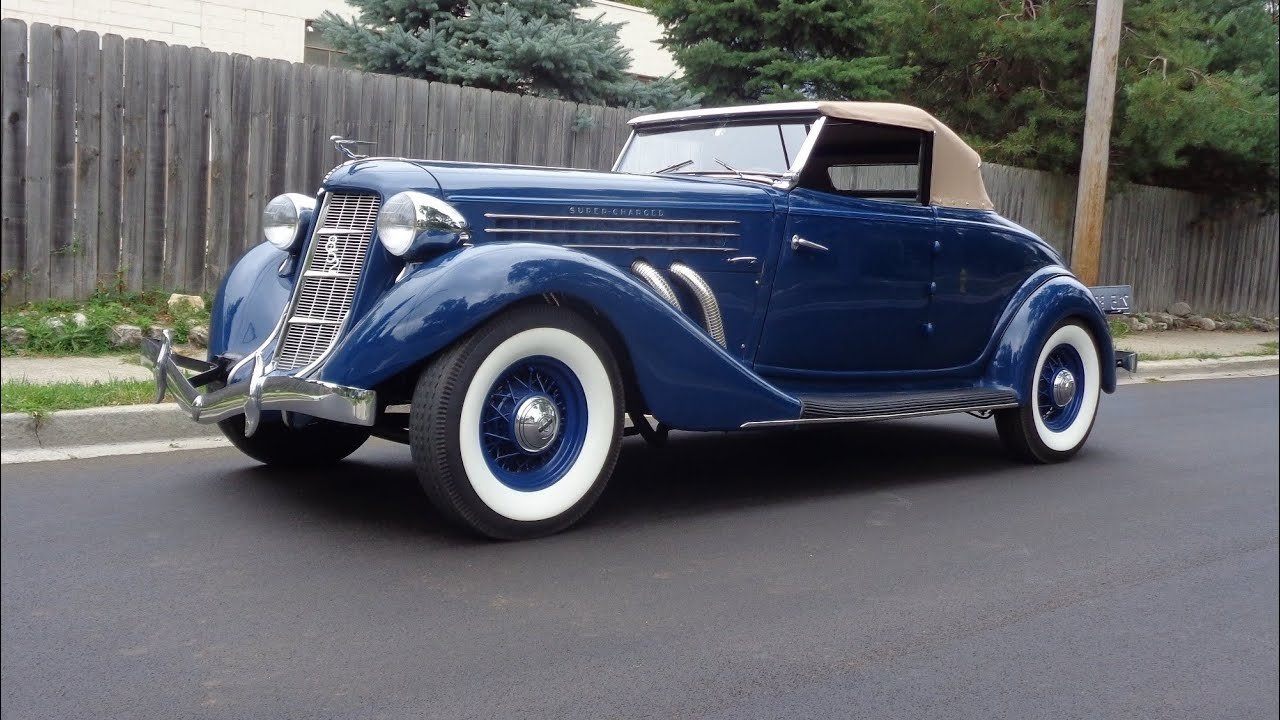 1936 Auburn 852 classic luxury spotlight