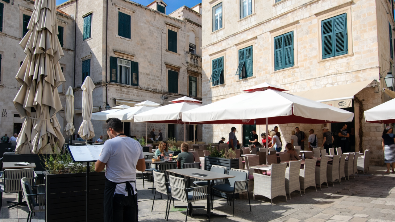 A sunny walk through Dubrovnik’s historic center (4K)