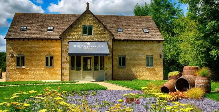 Cotswolds Distillery wins best English whisky at the English Whisky Awards