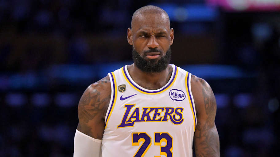 Is Luka Dončić playing tonight? Latest injury update for Lakers vs ...